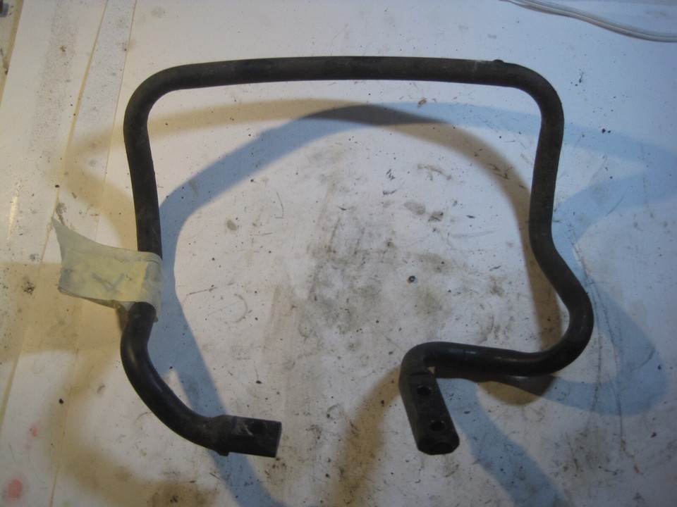 PIAGGIO MP3 125 250 300 500 LEFT FRONT FENDER MOUNT BRACKET MUD GUARD ...