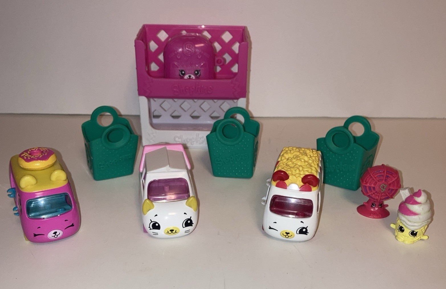 Shopkins Cutie Cars Diecast Cars with Shopkins figures lot of 3 *READ ...