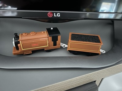 tomy trackmaster thomas the tank engine battery train Duke with trailer ...