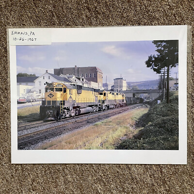Vintage Reading Railroad 8.5X11 Photo @ Emmaus, PA 1967 Westbound ...