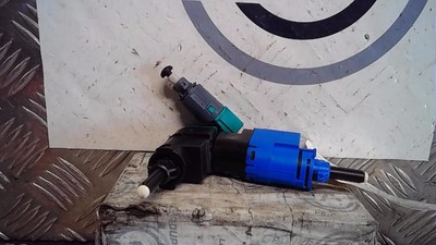 Contacteur feu stop RENAULT TRAFIC 3 COURT PHASE 1 253250007R | eBay