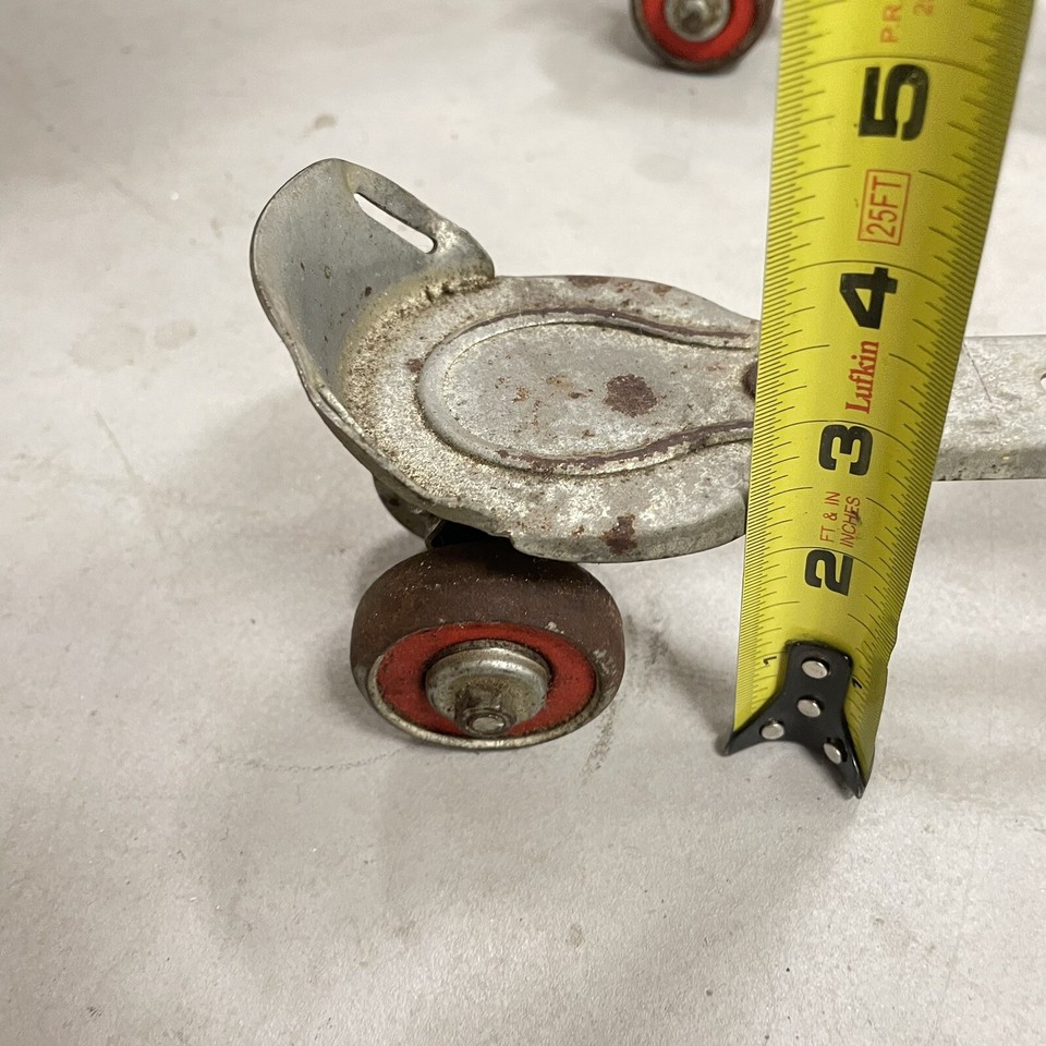 Vintage Metal Roller Skates Adjustable Metal Wheels Globe Union - BN | eBay