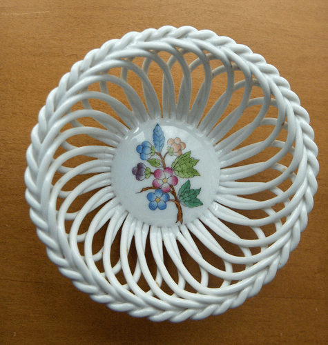 Herend Hungary Old Queen Victoria open weave basket~porcelain~retired ...