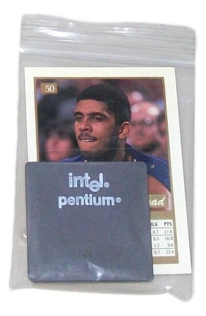 INTEL PENTIUM CHIP 1992 - 1993 CPU GOLD SCRAP & Brad Daugherty SKYBOX ...