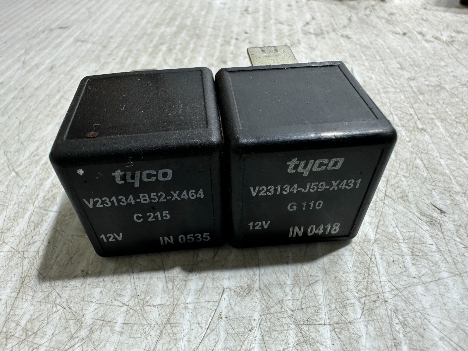 Set of 2 Mazda 4 Pin Multi-Purpose Control Relay Unit P: V23134-J59 ...