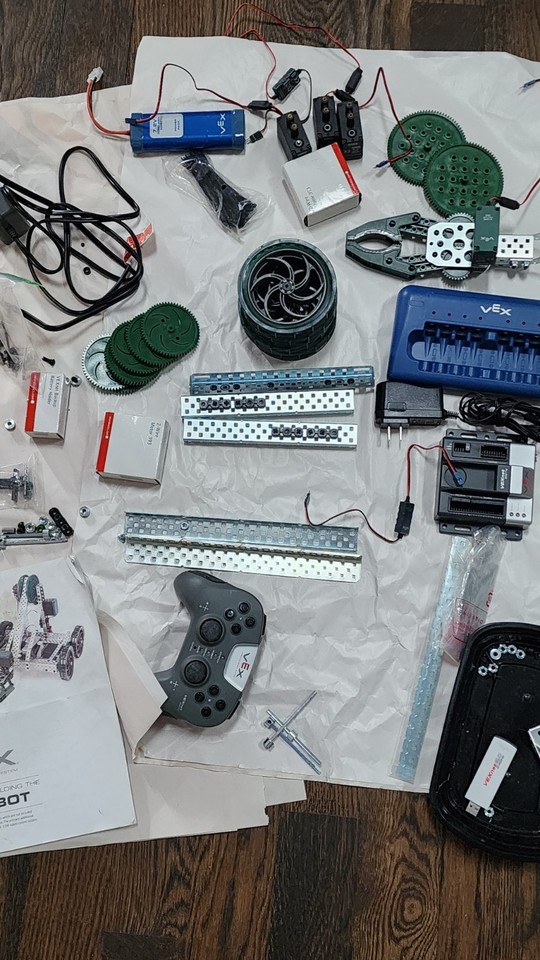 Vex V5 Clawbot Robot Assembled | eBay