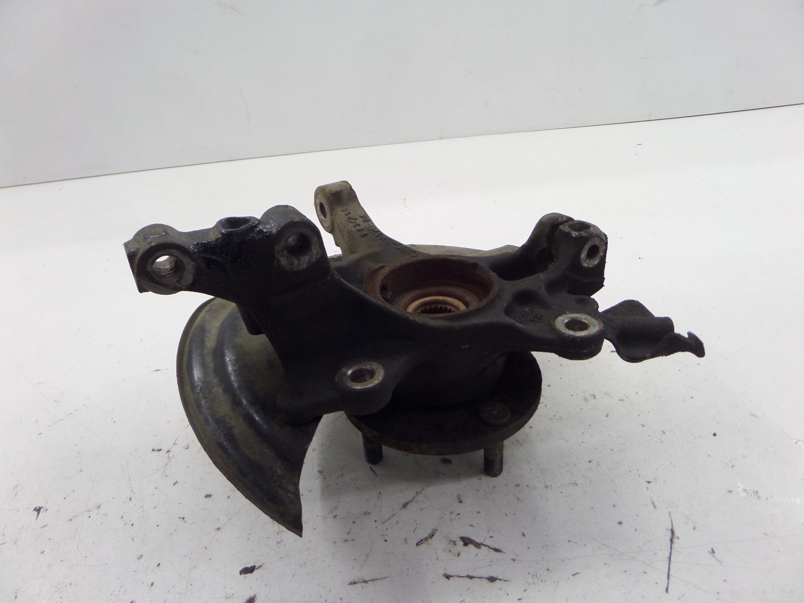 Ford Fiesta ST Right Front Knuckle Hub Spindle Suspension MK6 14-19 OEM ...