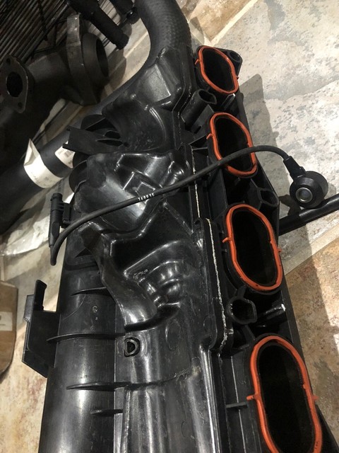 2014 - 2019 Mercedes Benz CLA250 2.0L Turbo Engine Charged Air Intake ...