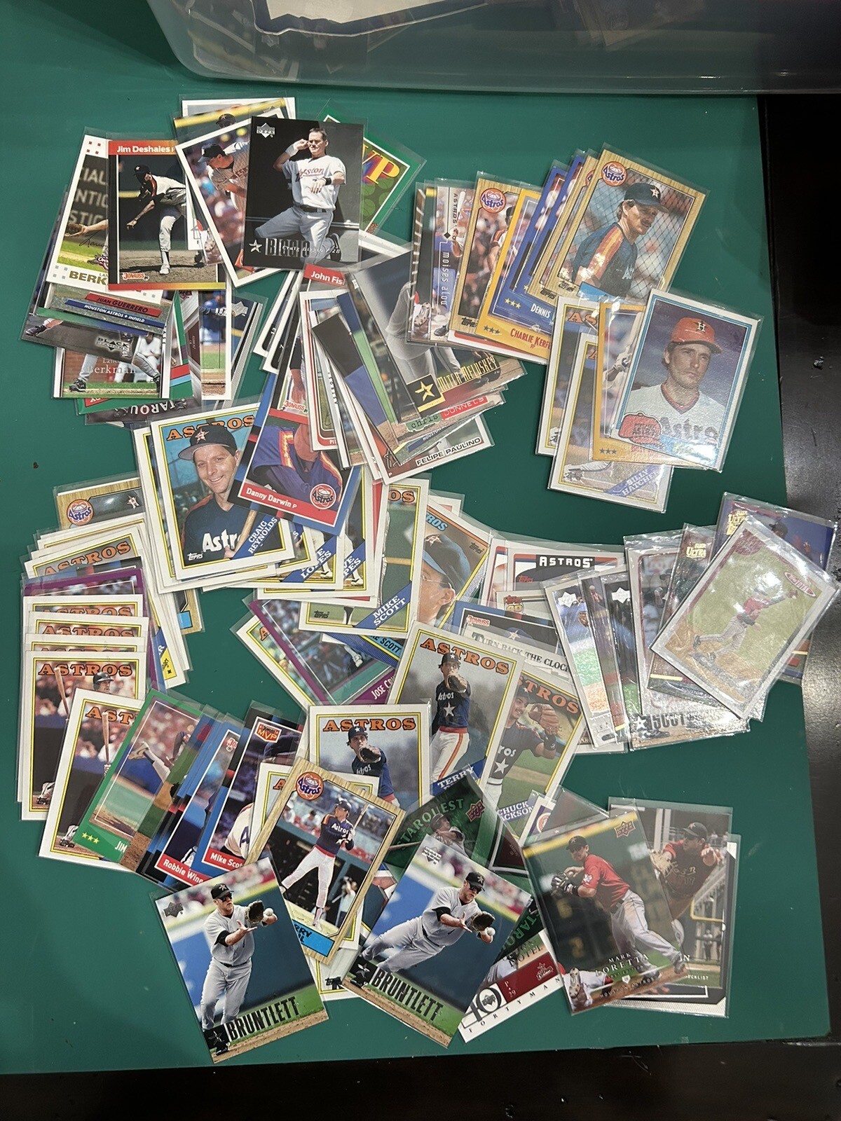 Houston Astros Baseball Cards - Lot of 109 Cards (1981-2012 -variety ...
