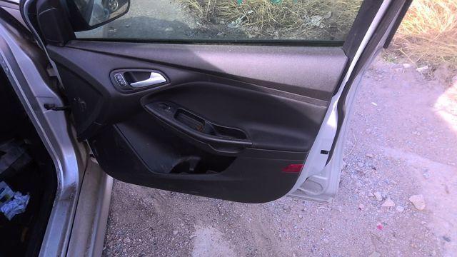 2015-2018 FORD FOCUS SEDAN FRONT RIGHT DOOR TRIM PANEL BLACK S SE ST ...
