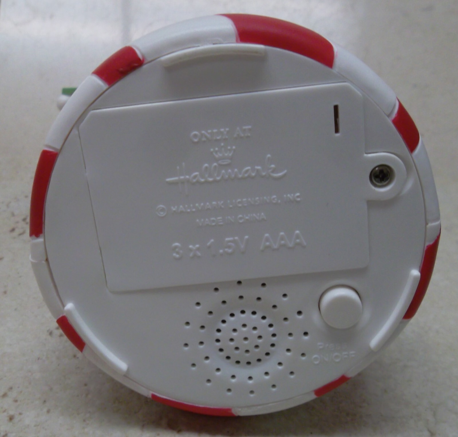 Hallmark Talking Gingerbread Man Singing Wisecrackin' Gingerbread Boy ...