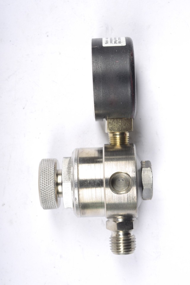 Binks Model 80-228 Pressure Pot AIR REGULATOR and gauge. | eBay