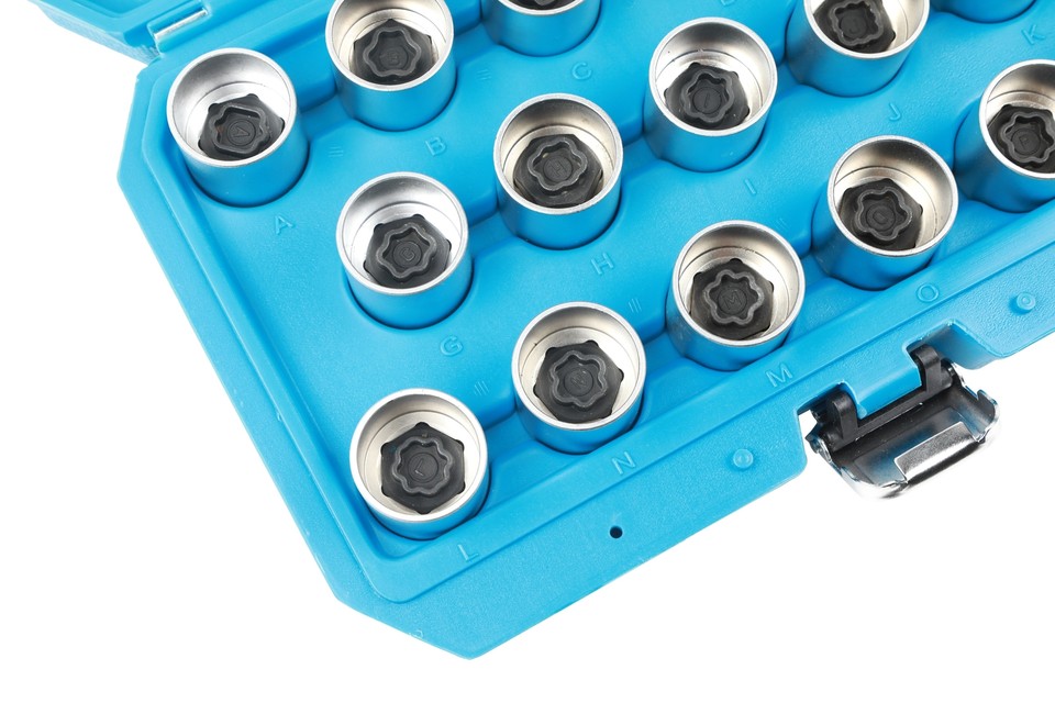 Wheel Lock Lug Nut Key Anti-Theft Socket for Land Rover Discovery Range ...