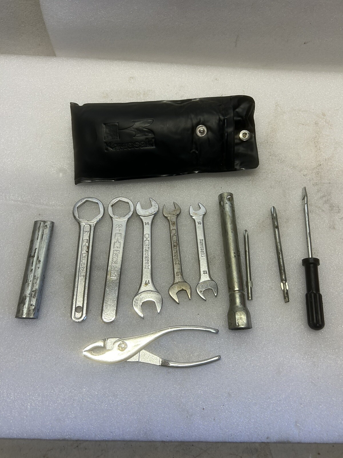 NICE! Kawasaki KZ1000 KZ900 Z1 OEM TOOL KIT KZ 1000 KZ 900 Z1r Z1B ...