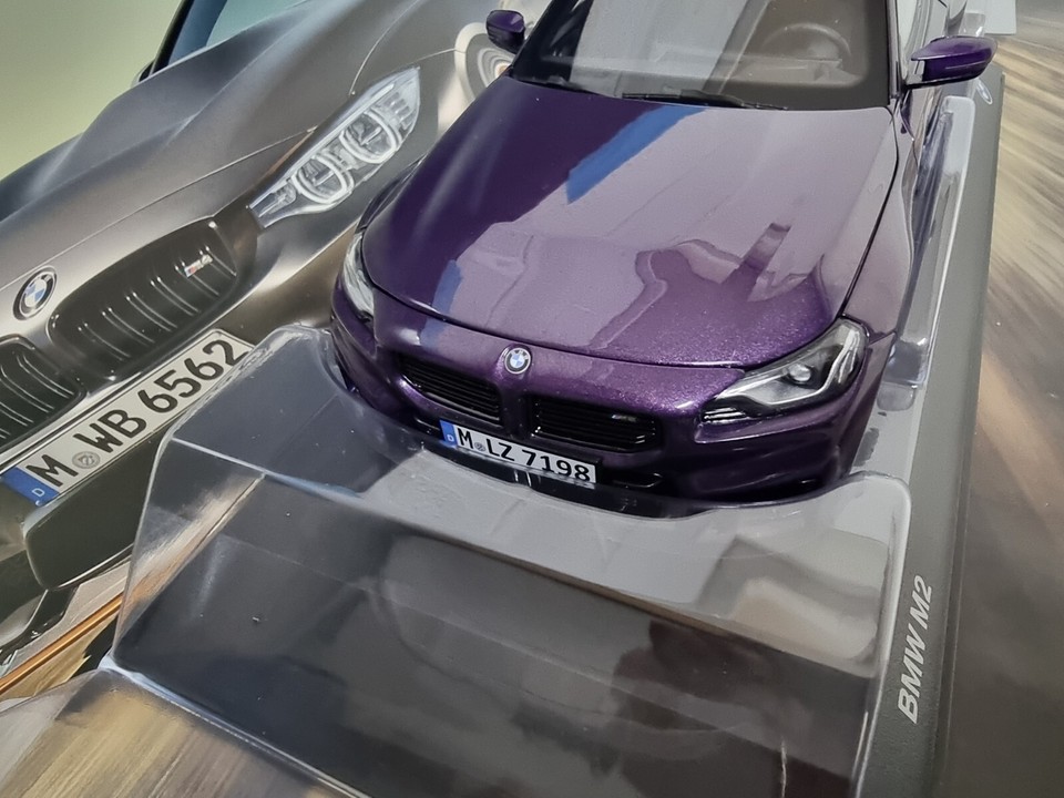 NEW MINICHAMPS MINIATURE BMW M2 COUPE G87 TWILIGHT PURPLE 1:18 SCALE ...