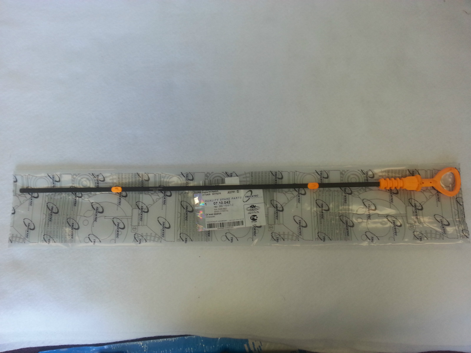 Audi VW 1.8T 2.0L Engine Oil Dipstick 06B115611R | eBay