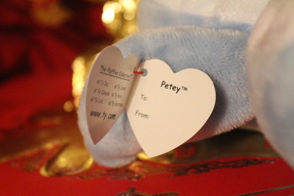 TY PLUFFIES PETEY THE BLUE/WHITE PENGUIN-9"-2011 RELEASE-MWNMT-NICE ...