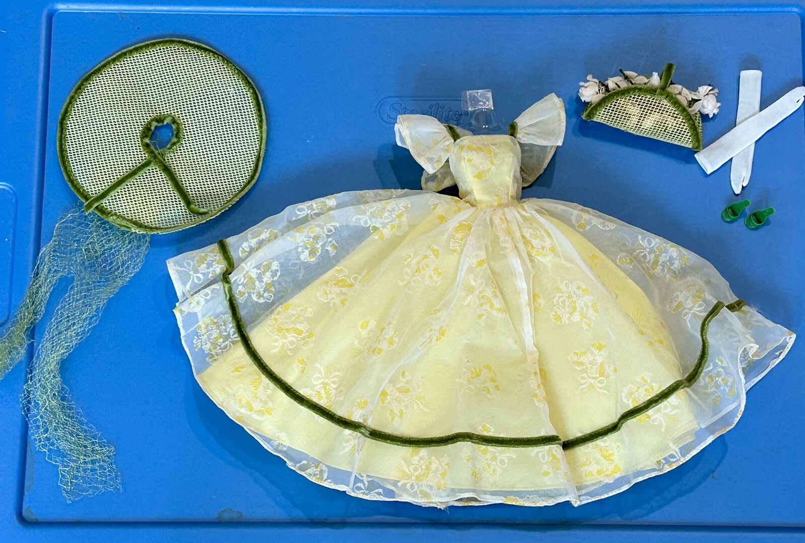 Halina’s White With Yellow Floral Accents Evening Gown Set For Vintage Barbie | eBay