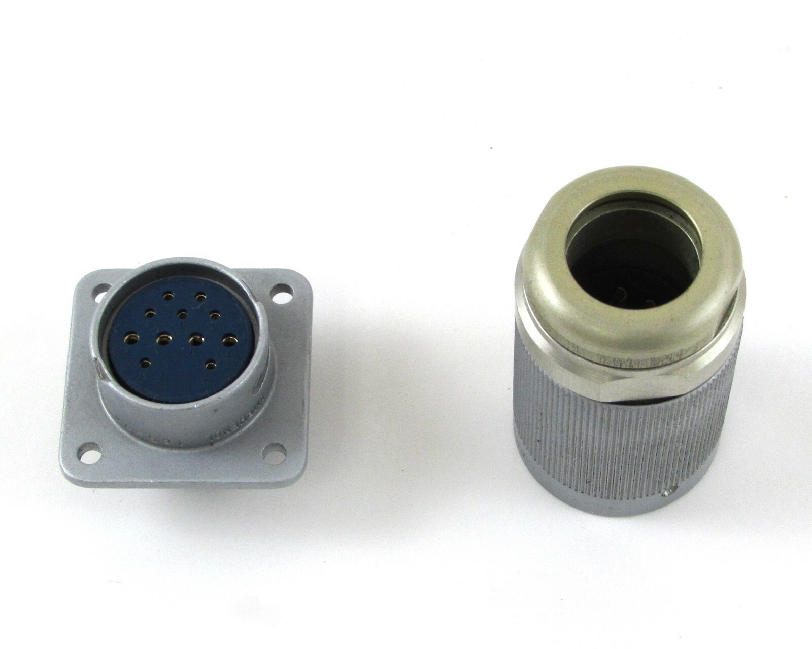 Amphenol Mated Pair Connectors 165-17 ST Plug + 165-20 Square Flange ...