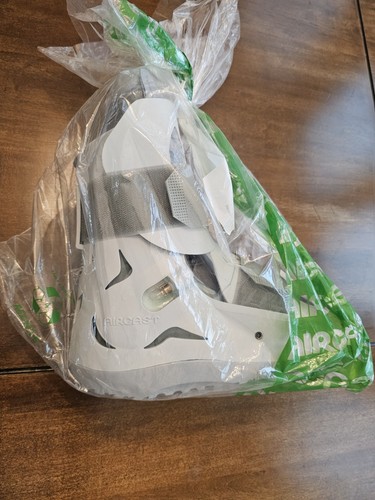 Aircast SP Walker Small 01A-S Medical Boot Foot Brace Cast and Pump | eBay