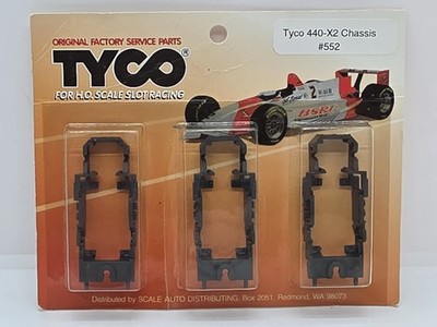 TYCO BSRT 440-X2 CHASSIS #552 (3) SLOT CAR PART NEW MINT FULL CARD ...