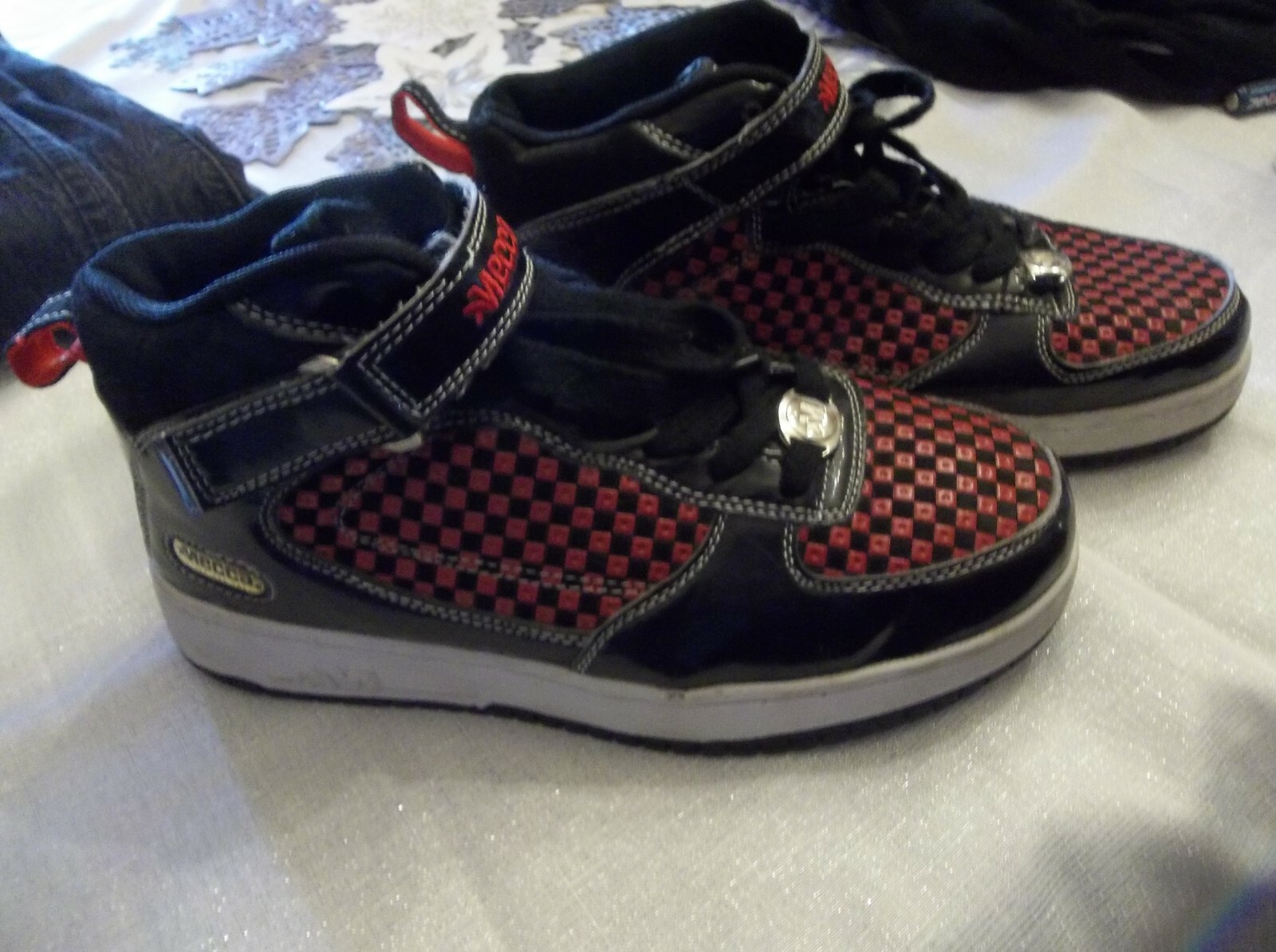 MECCA "KYLE B" Men's Size 6 High Top Sneakers SNAZZY! | eBay