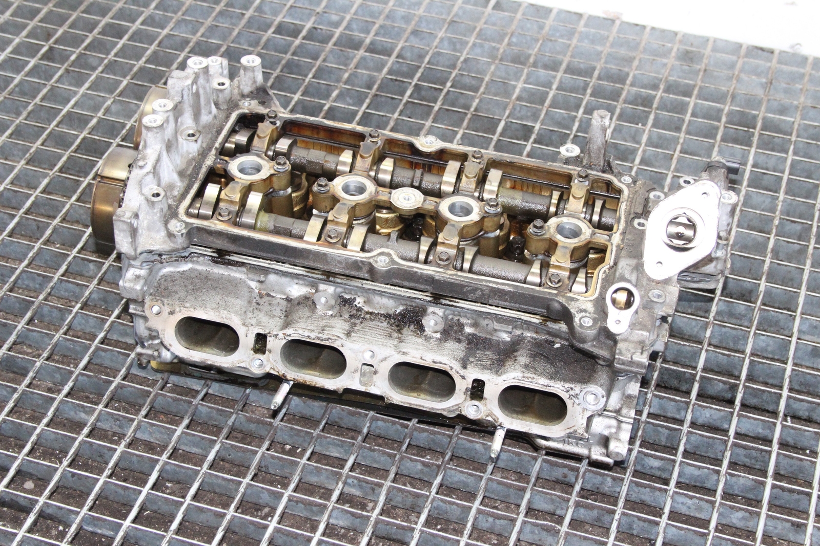 NISSAN JUKE F15 1.6 DIG-T NISMO 4x4 Engine Cylinder Head MR16DDT 147kw ...