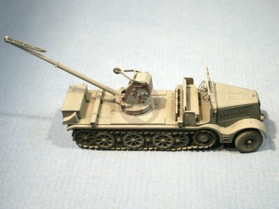 Peddinghaus 1/48 Sd.Kfz.9/1 Famo 18t Prime Mover w/6t Bilstein Crane ...