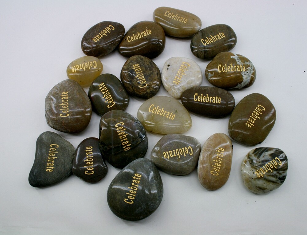 Lot of 100pcs Inspirational Word River Stones Etched Engrave Carve ...