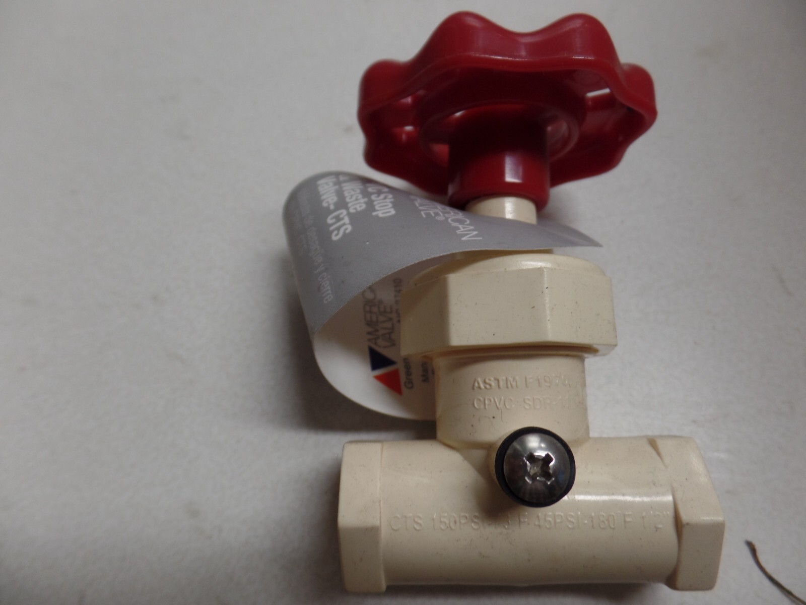 1/2" CPVC/ Stop Valve. Solvent x Solvent Connection. 150 PSI. 180 ...