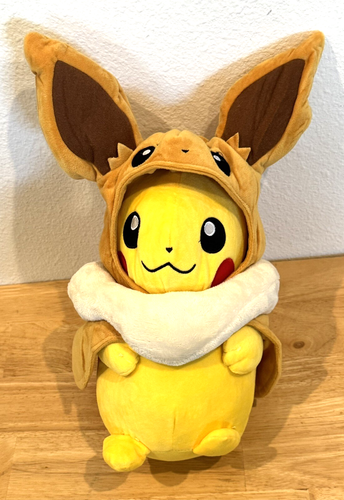 RARE HTF PIKACHU EEVEE UNREMOVABLE PONCHO HOODIE COSPLAY 12" PLUSH DOLL ...