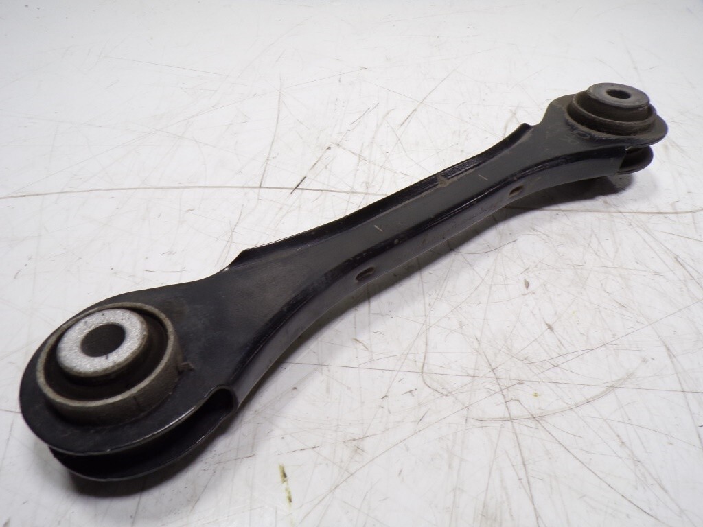 33326792540 BRAS DE SUSPENSION SUPERIEUR ARRIERE DROIT / 17313147 POUR ...