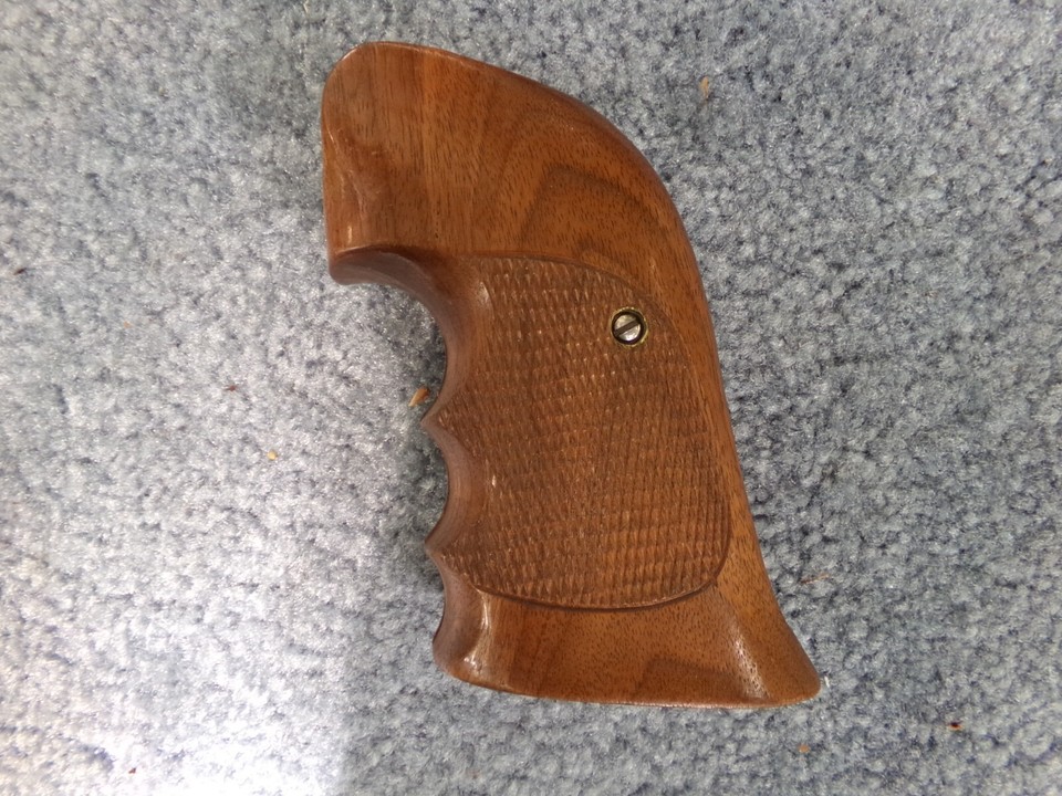 Man size grip for a Ruger SUPER black hawk revolver | eBay