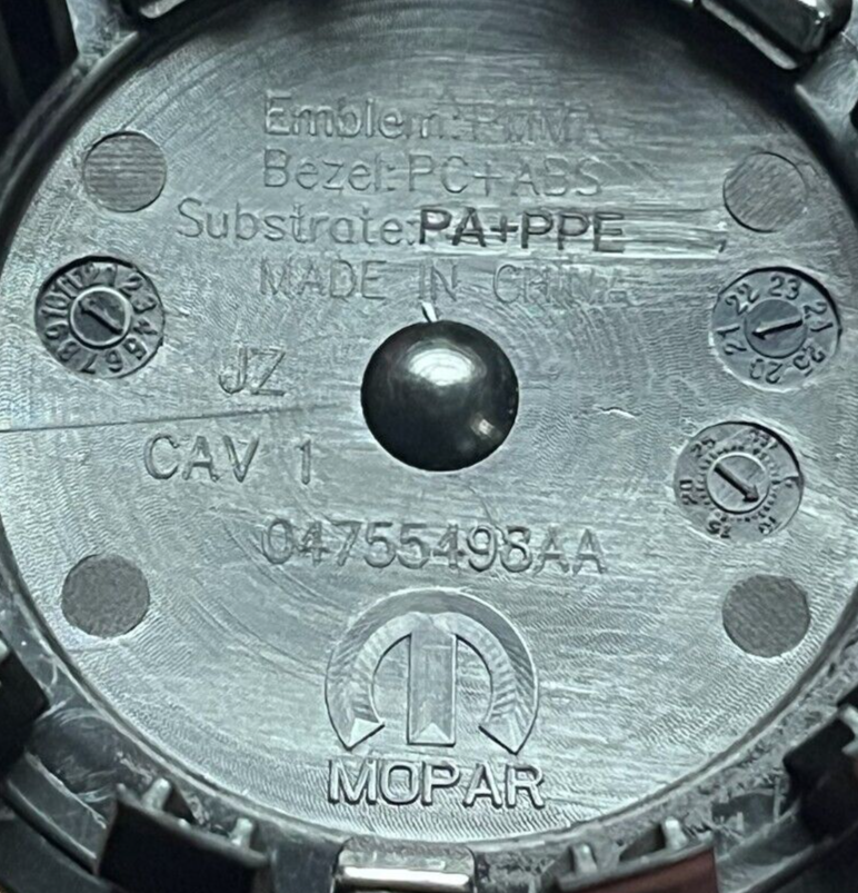 2022-2023 Jeep Wagoneer OEM Wheel Center Hub Cap 04755498AA #9296 ...