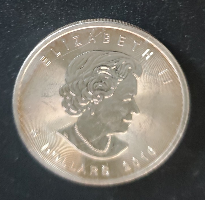 2016 Canadian Maple Leaf 1 oz .999 Fine Silver $5 BU from the Canadian ...