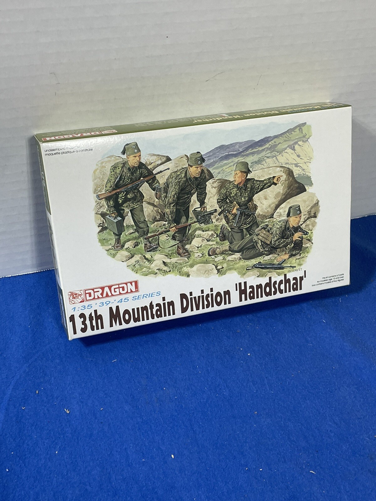 New Dragon 1/35 German WW2 13th Mountain Division Handschar plastic ...