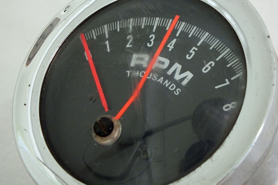 Vtg Dixco AT-5001 8k 8000 Tach Tachometer Marker 3 3/4" Chrome Bullet ...