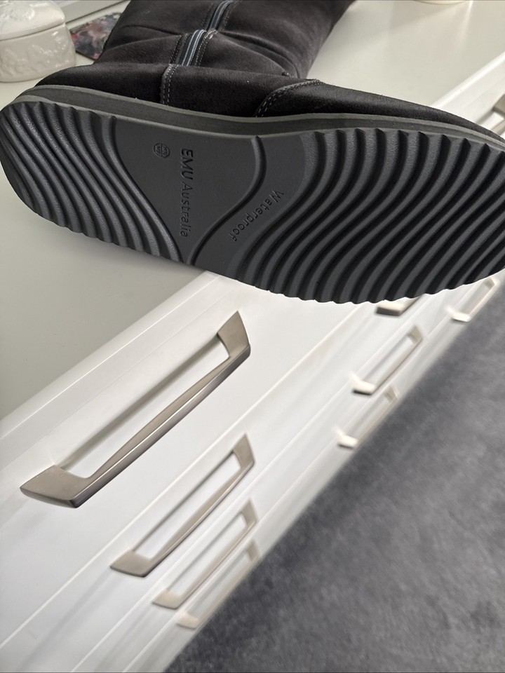 Emu All Weather Waterproof Coll Suede Sheepskin Moonta High Boot Dk ...