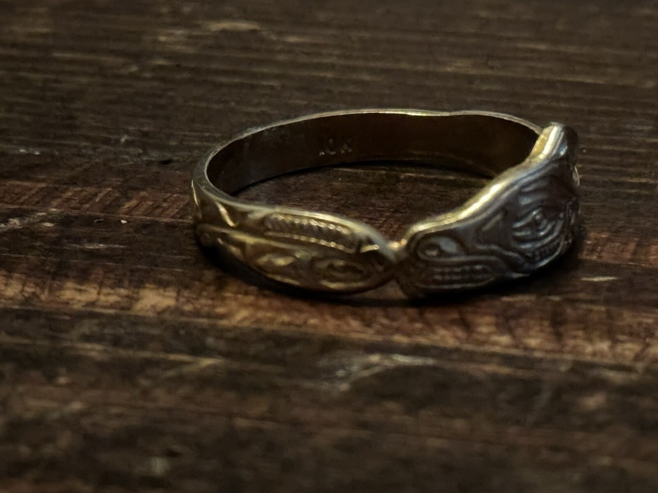 Vintage Alaskan Men’s Ring “Tlingit/Haida” Solid Gold “Wolf” Bill ...