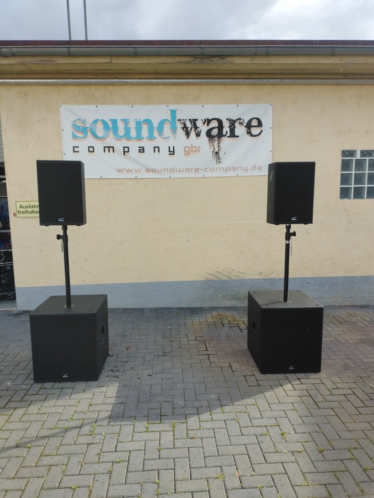Solton aart S TWO 2600W PA 2x 12" Tops + 2x 18" Subs DJ Lautsprecher ...