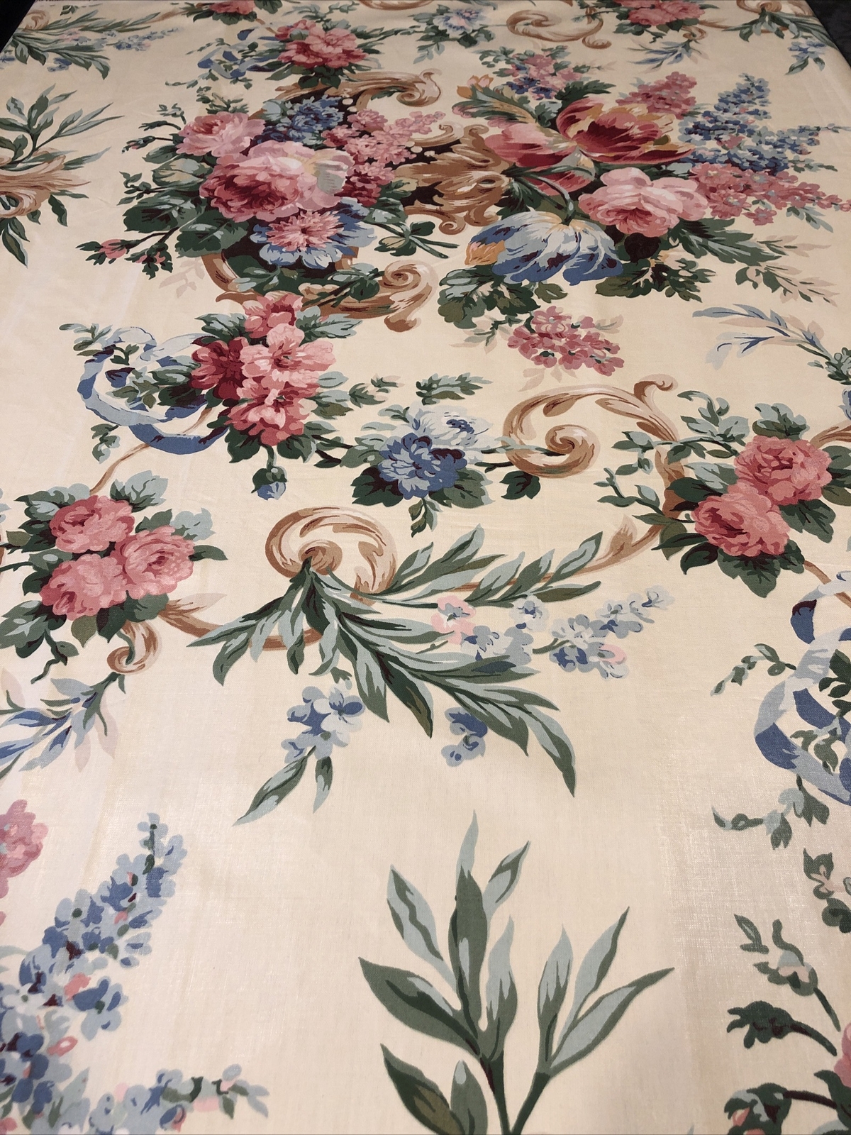 Lee Jofa Rococo Bouquet Bisque Cotton Upholstery Drapery Fabric - 1 ...