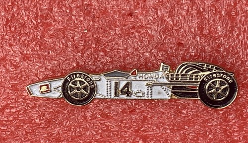 T32 Pins FORMULE 1 F1 HONDA RA300 1967 John Surtees Formula Vintage ...