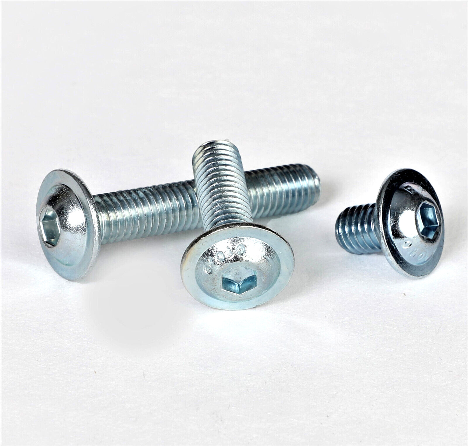 ISO 7380-2 10.9 verzinkt ISK M6 x 6 - M6 x 60 mm Linsenschraube mit ...