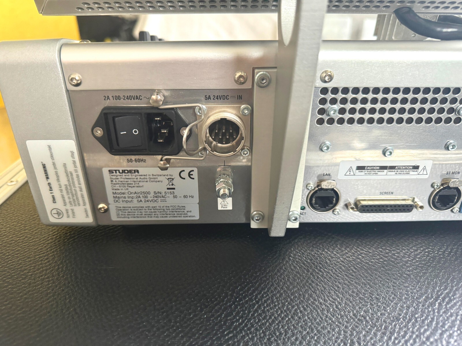 Studer ON AIR 2500 onair broadcast highend Mix Console Madi AES Analog ...