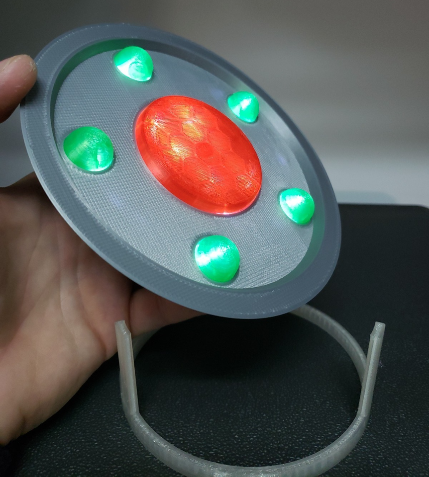 The Invaders UFO/Flying Saucer - Medium - In Flight With Stand & Lights ...
