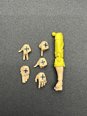 One Piece SH Figuarts Fodder Trafalgar Law Raid On Onigashima Left Arm ...