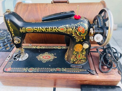 Sewing Machines - 1910 Singer Sewing Machine Model