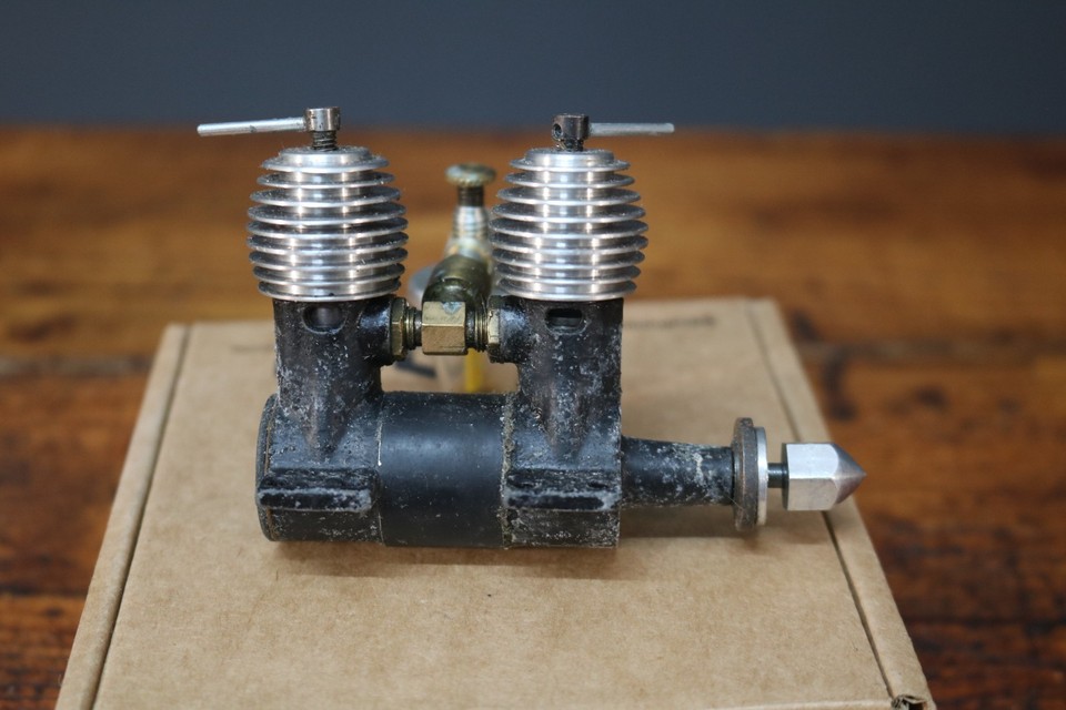 Mills Inline Twin Cylinder .75 Tom Crompton Diesel Engine RC Model ...