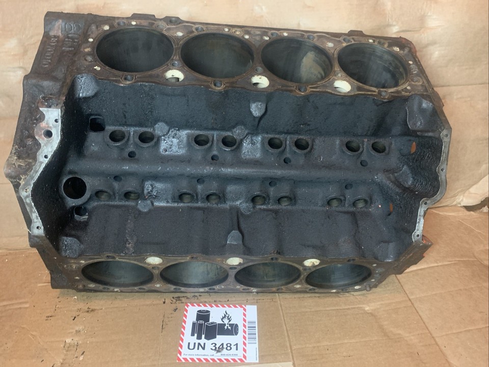 SBC 350 V8 ENGINE MOTOR BLOCK 3970010 BOLT MAIN GM 2 Bolt 1972 | eBay