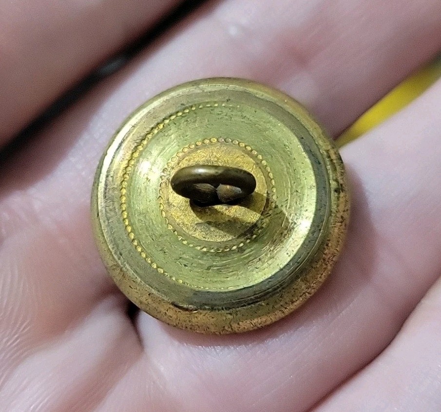 Ancien Doré Laiton Bouton “ L. H. ”Monogramme – 19th Siècle Britannique ...